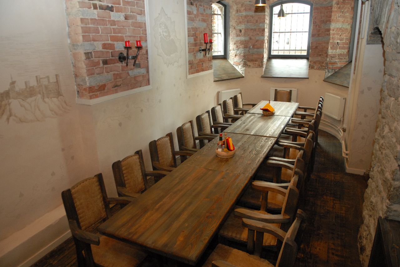 Эстония, Таллинн: Ресторан Baieri kelder